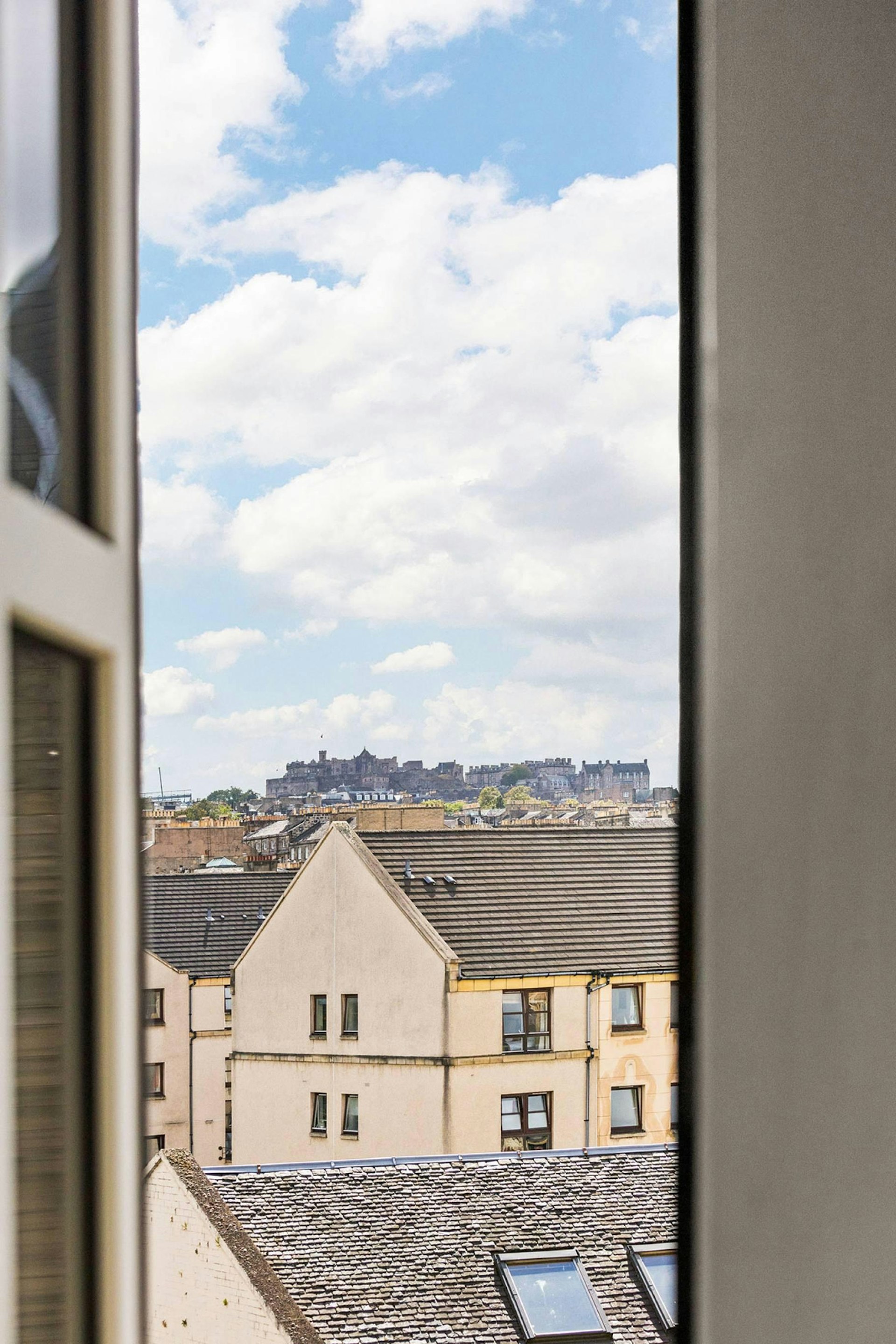 20/5 Rodney Street, Cannonmills, Edinburgh, EH7… | McEwan Fraser Legal