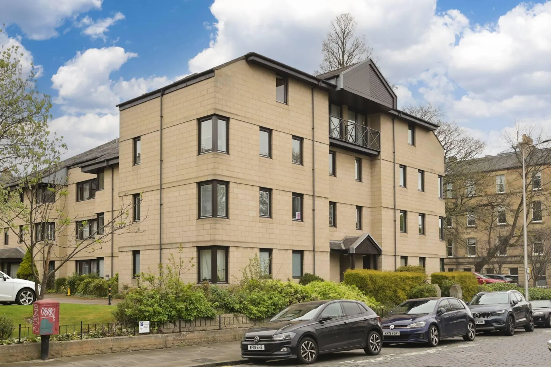 Flat 12/17 Eyre Place, Canonmills, Edinburgh,… | McEwan Fraser Legal