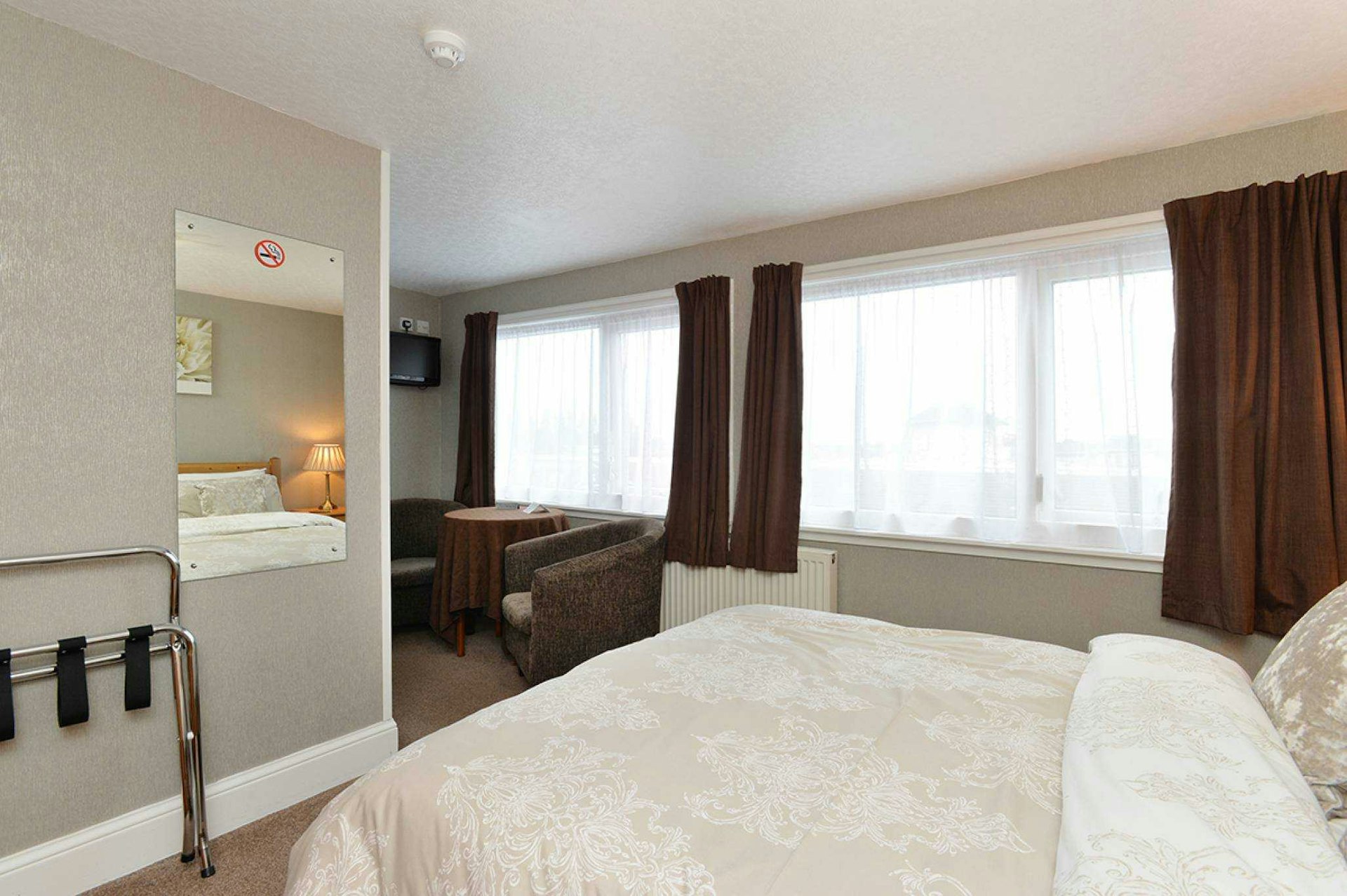 Heidl Guest House, 43 York Place, Perth, PH2 8EH | McEwan Fraser Legal