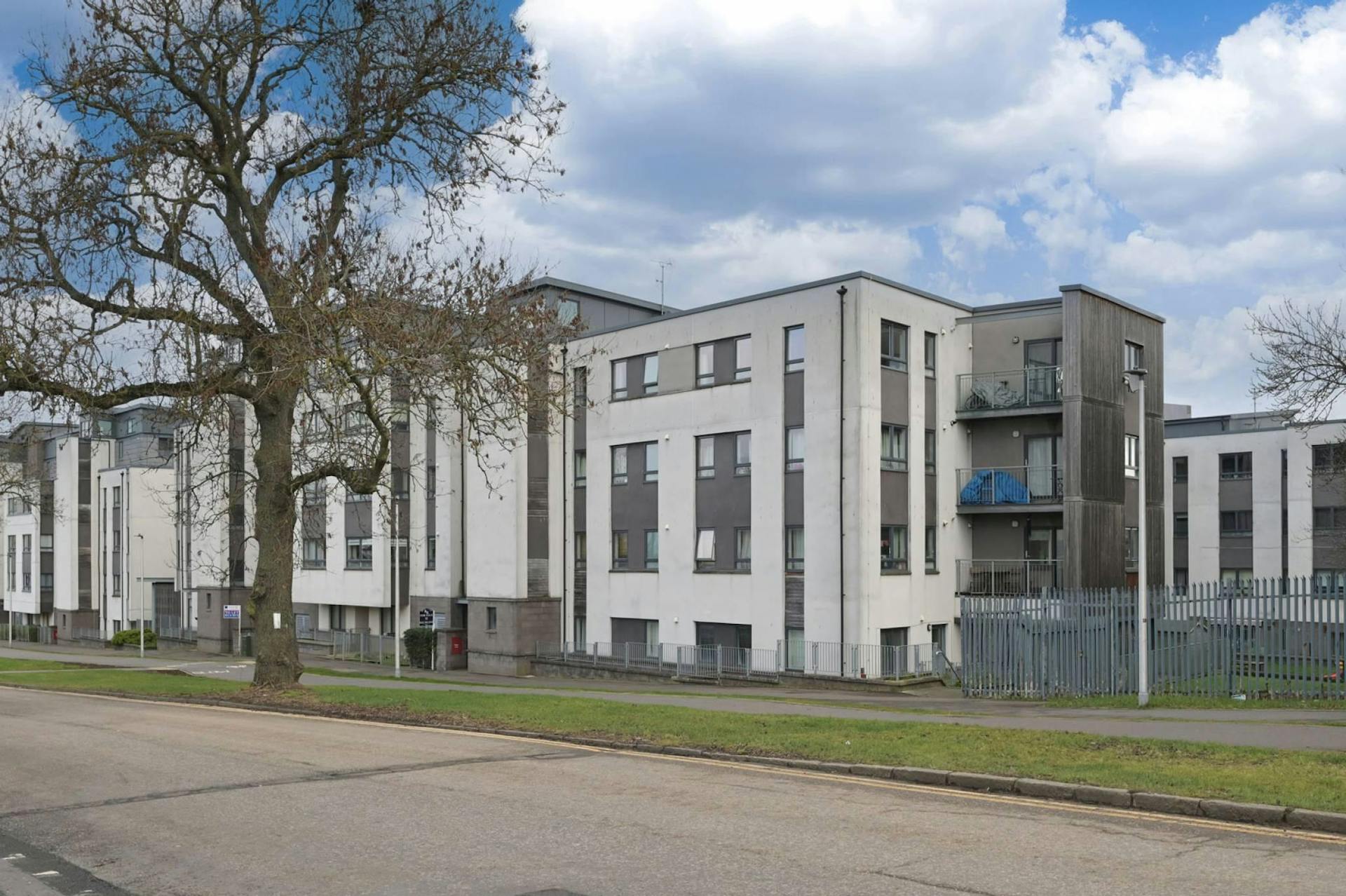 Flat 11, 4 Marine Drive, Edinburgh, EH5 1FD | McEwan Fraser Legal