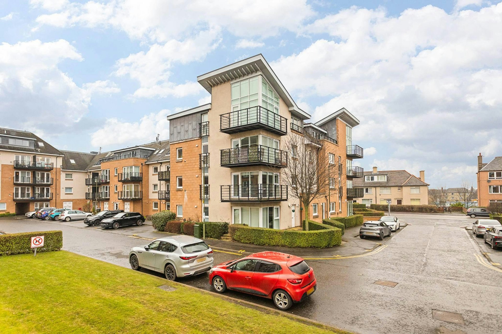 17/1 Appin Place, Slateford, Edinburgh, EH14 1NJ | McEwan Fraser Legal
