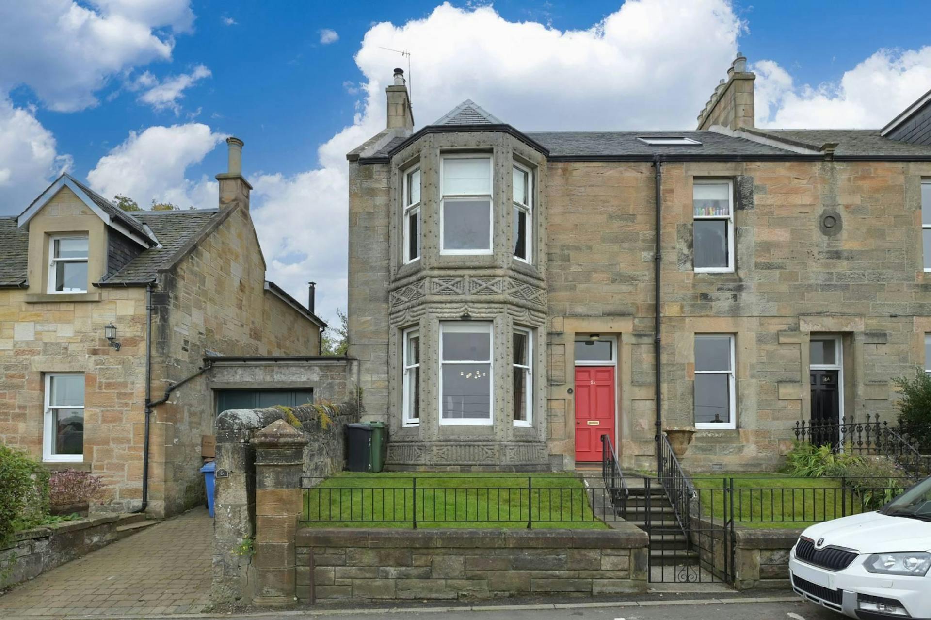 5A Strawberry Bank, Linlithgow, EH49 6BJ | McEwan Fraser Legal